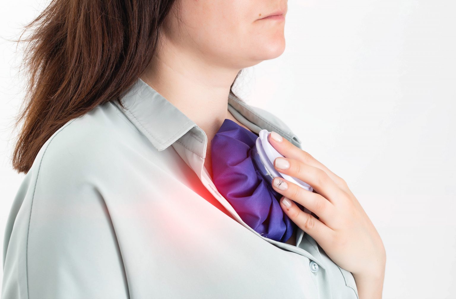 Strained Chest Muscle: Causes, Symptoms, and Treatment - Healthcare ...